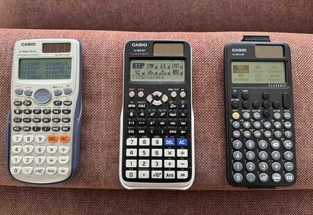 Casio Calculator Classwiz fx-991CW - Maths with Ronald